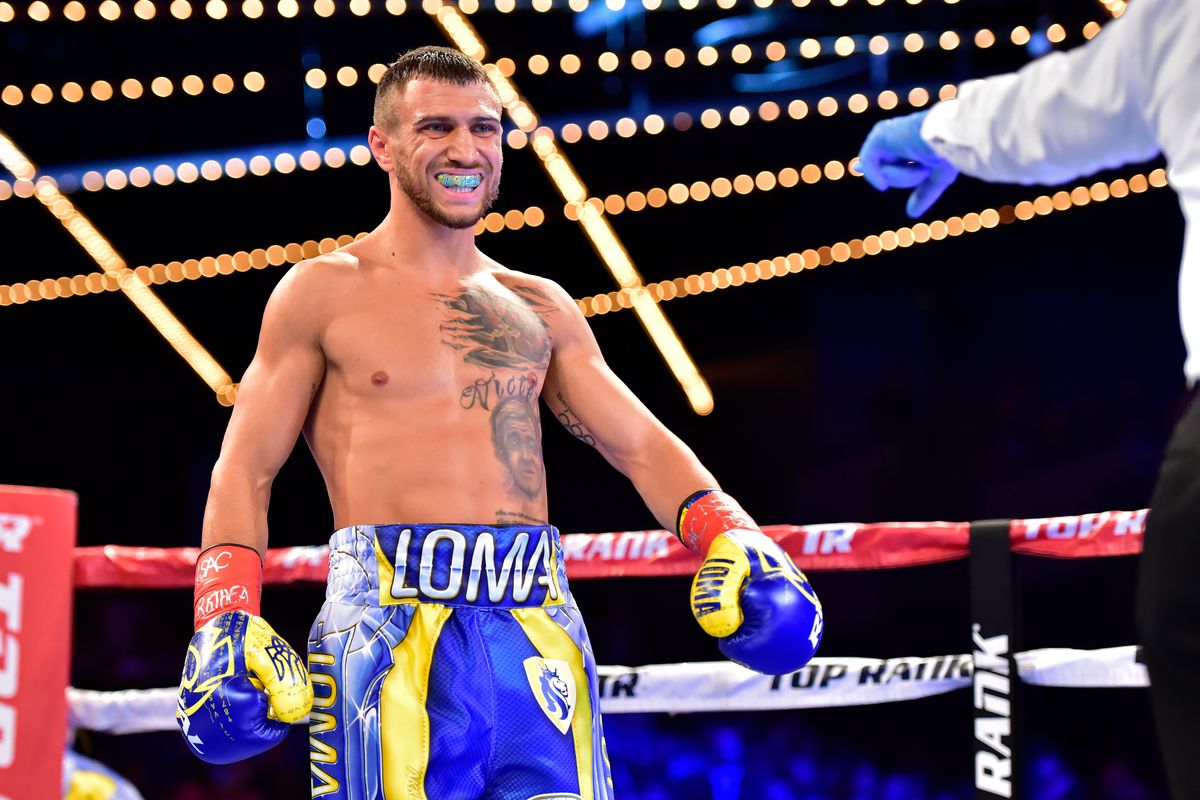 Vasyl Lomachenko prêt à toucher une plus petite bourse pour combattre Teofimo Lopez - Les ...